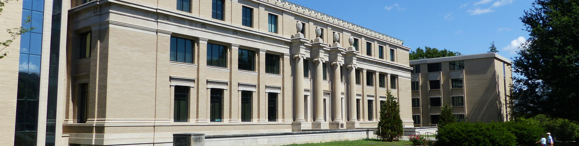 Penn State University 的38项排名 2024